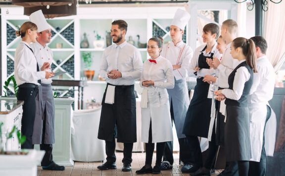 The 10 Best Non-slip Shoes for Restaurant Workers