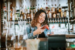 A Complete Well Drinks List and Guide | TouchBistro