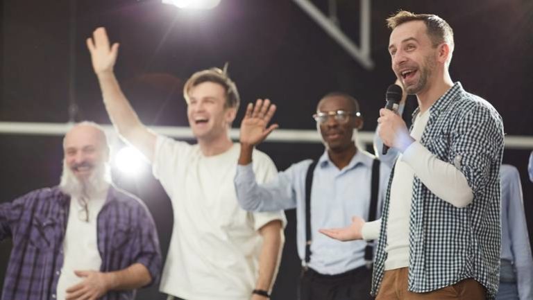 Creative Entertainment Ideas to Attract Crowds at Your Restaurant