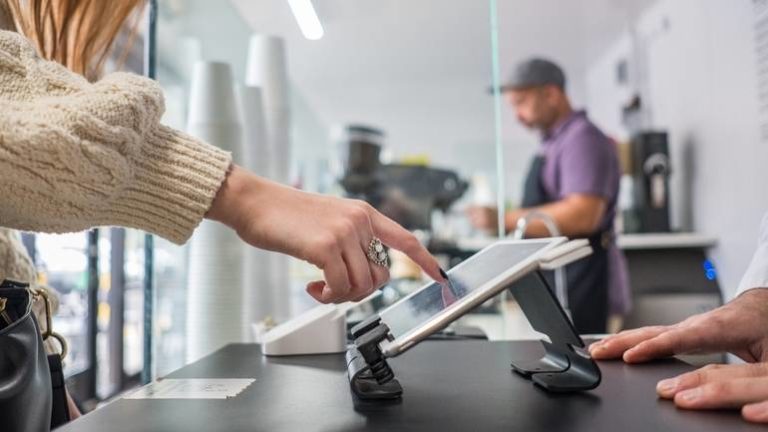 8 Suggestive Selling Techniques for Restaurants