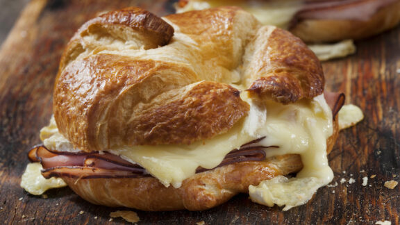 Top 10 New Food Trends for 2025